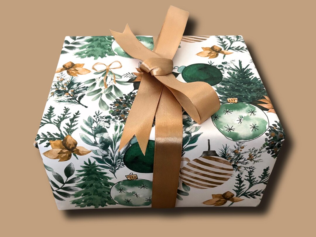Christmas Wrapping Paper, Evergreen Tree & Wreath, Watercolor Greenery ...