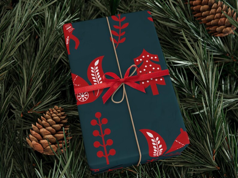 Christmas Wrapping Paper, Scandinavian Folk Art Tree & Animals Design ...