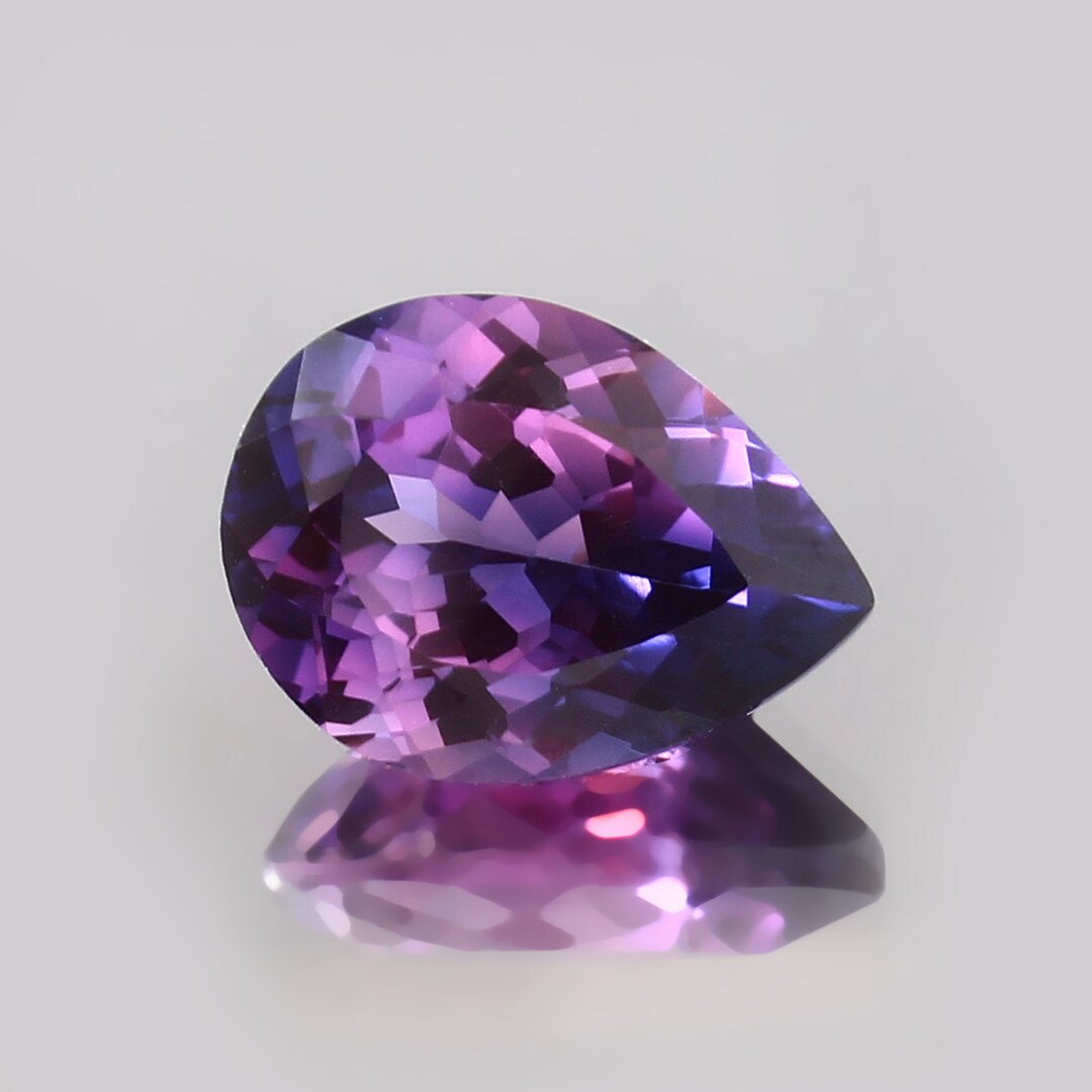 AAA Bi-color Flawless Ceylon Purple Sapphire Loose Pear Gemstone Cut ...