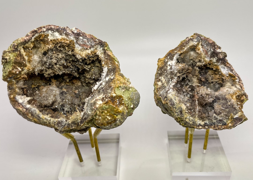 Candy Apple Geode With Quartz Crystals. - Etsy