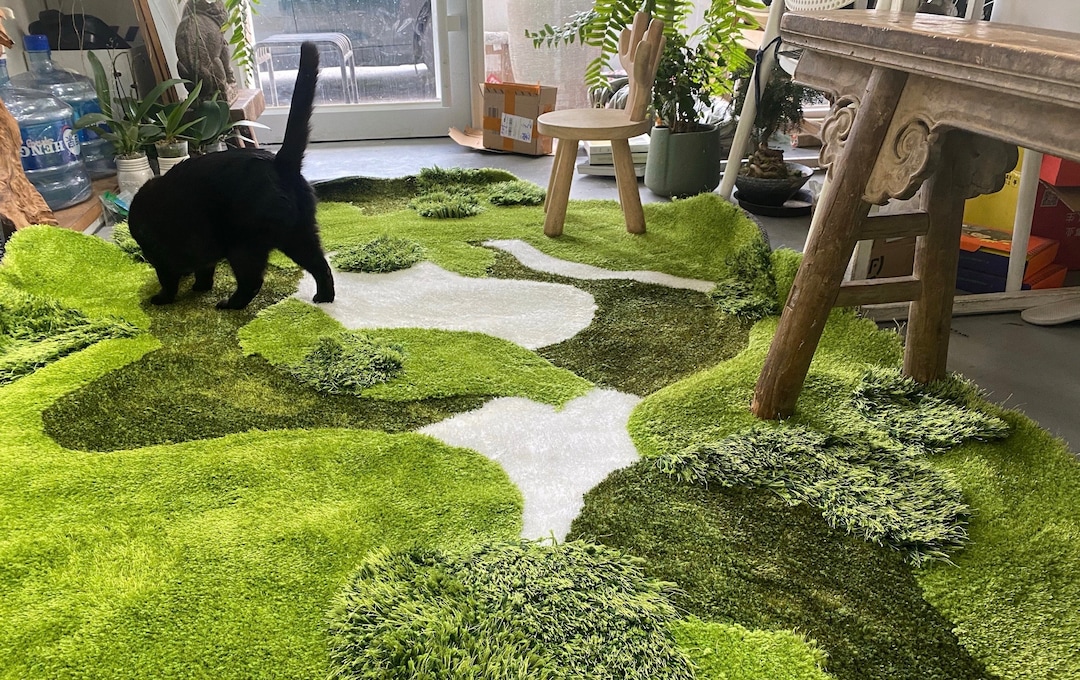 Realistic 3D Moss Area Rug With Grassy Turfs, Green Irregular Grass ...