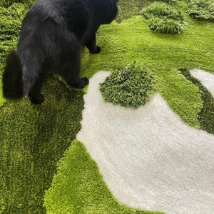 Realistic 3D Moss Area Rug With Grassy Turfs, Green Irregular Grass ...