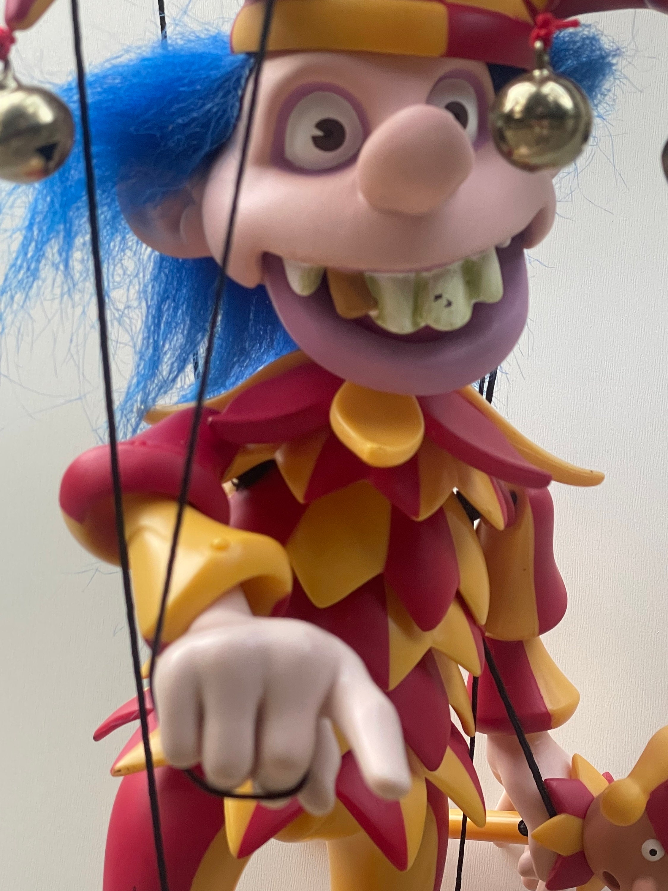 DEXTER the JESTER Marionette for Bozart Designed by Daniel Oates 2001 ...