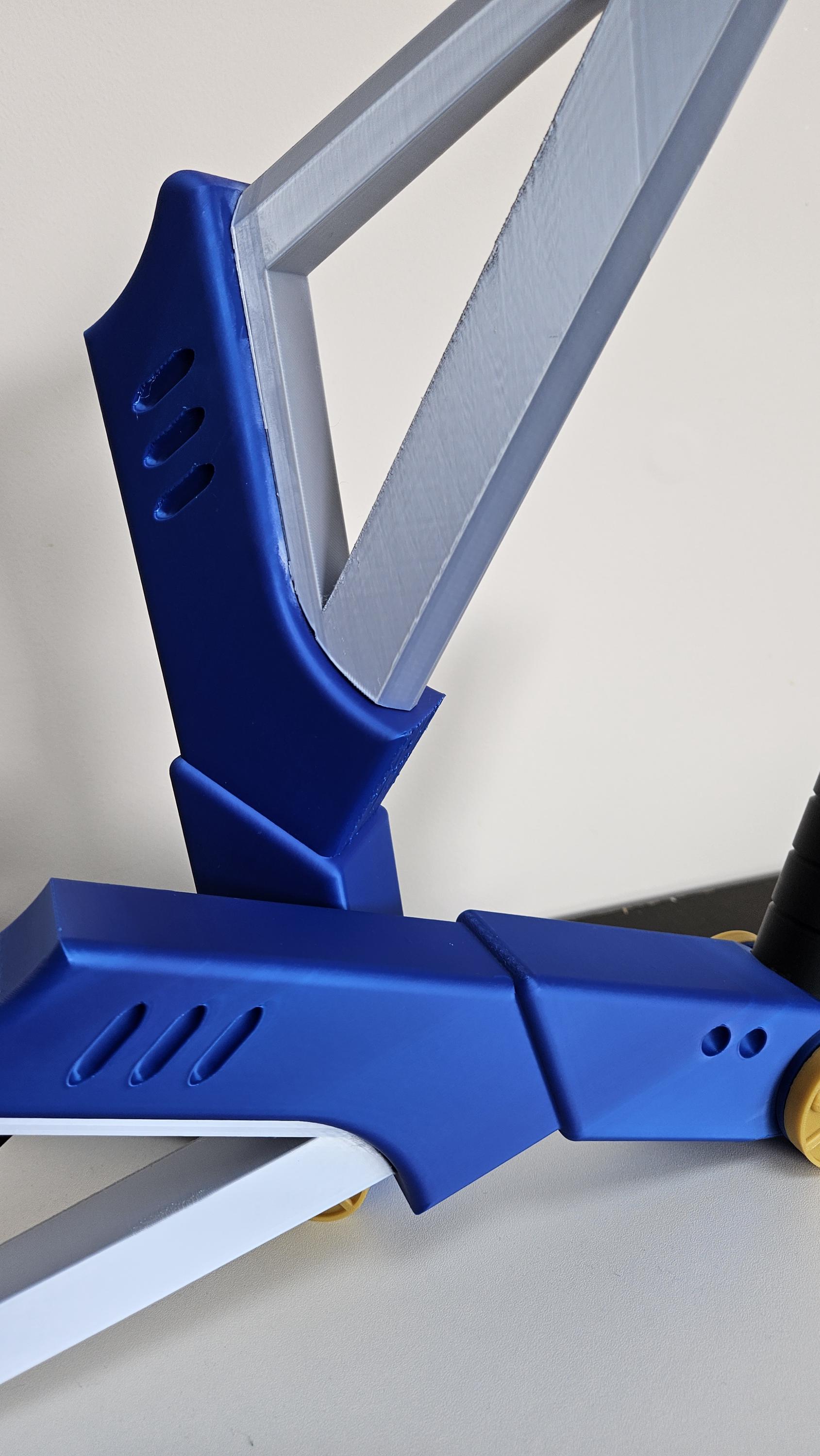 3D Printed Power Rangers Zeo Ranger III Blue Tonfas – 1:1 Scale Cosplay ...