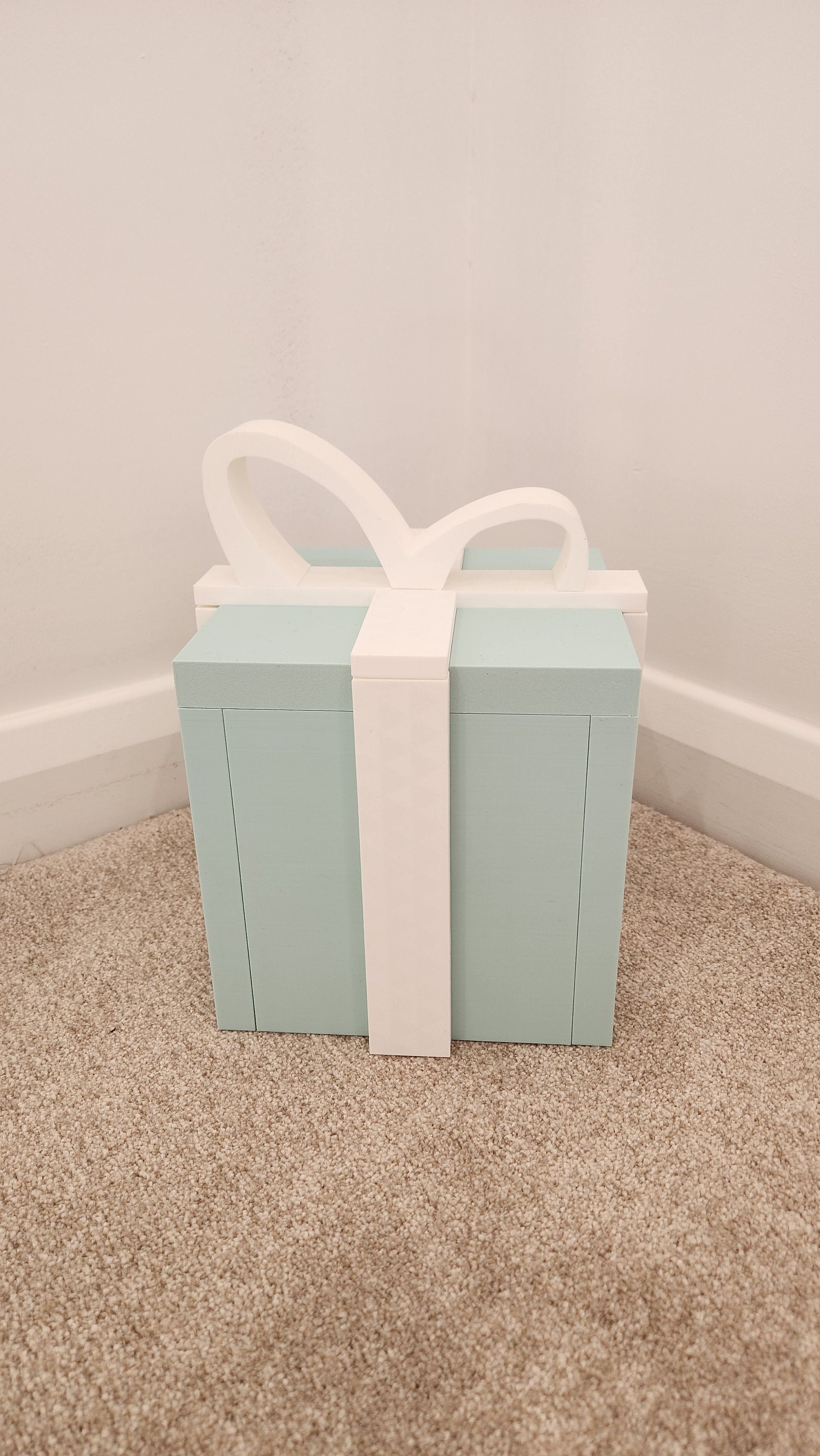 MEDIUM SIZE Reusable 3D Printed Gift box - Etsy