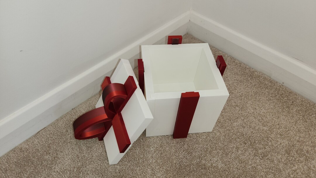 SMALL SIZE Reusable 3D Printed Gift box - Etsy