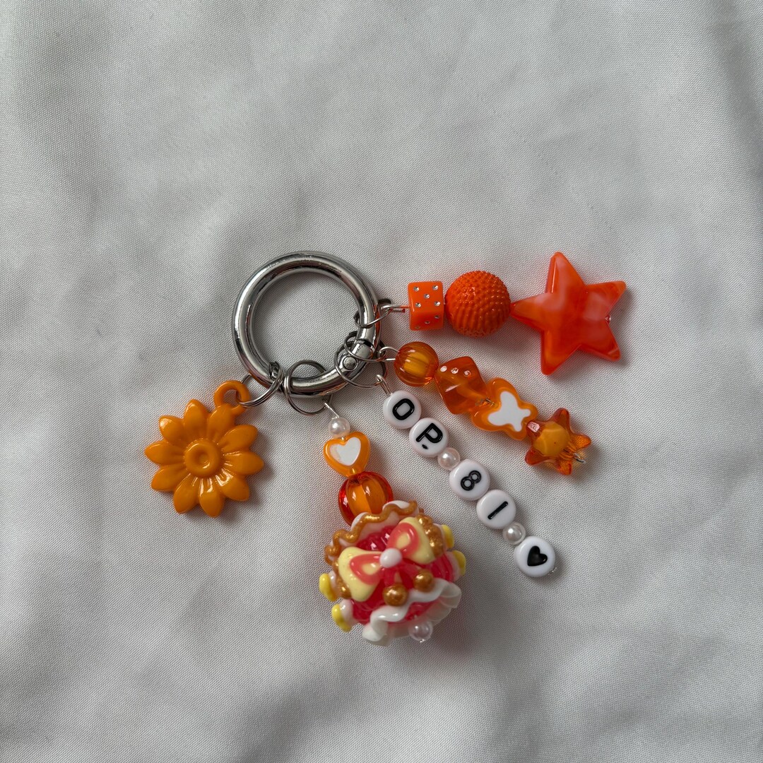 Oscar Piastri Inspired F1 Keychain | Formula 1 Beaded Keyring | Bag ...