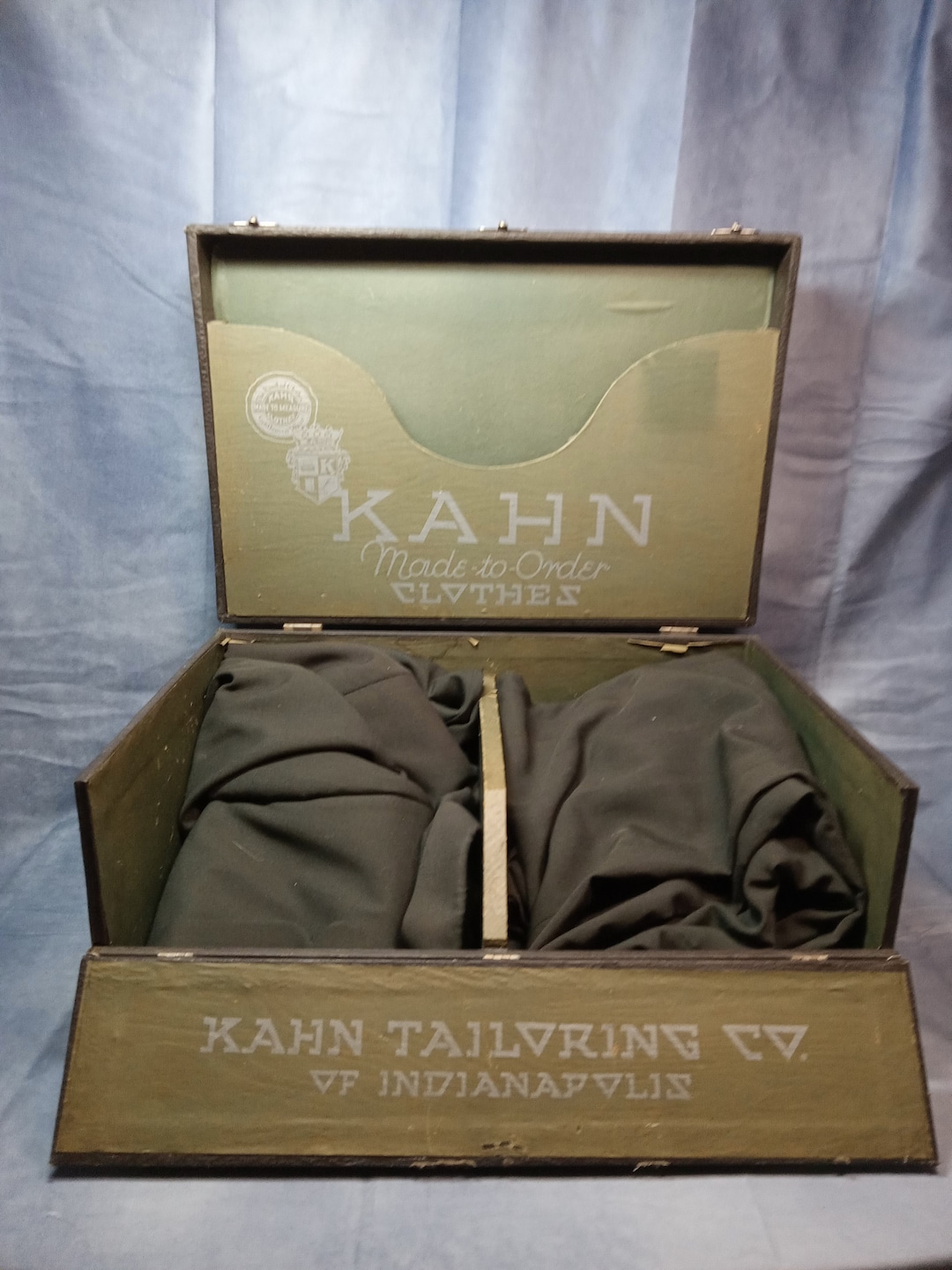 Kahn Custom Made Suit Store Display or Salesman Sample Box - Etsy