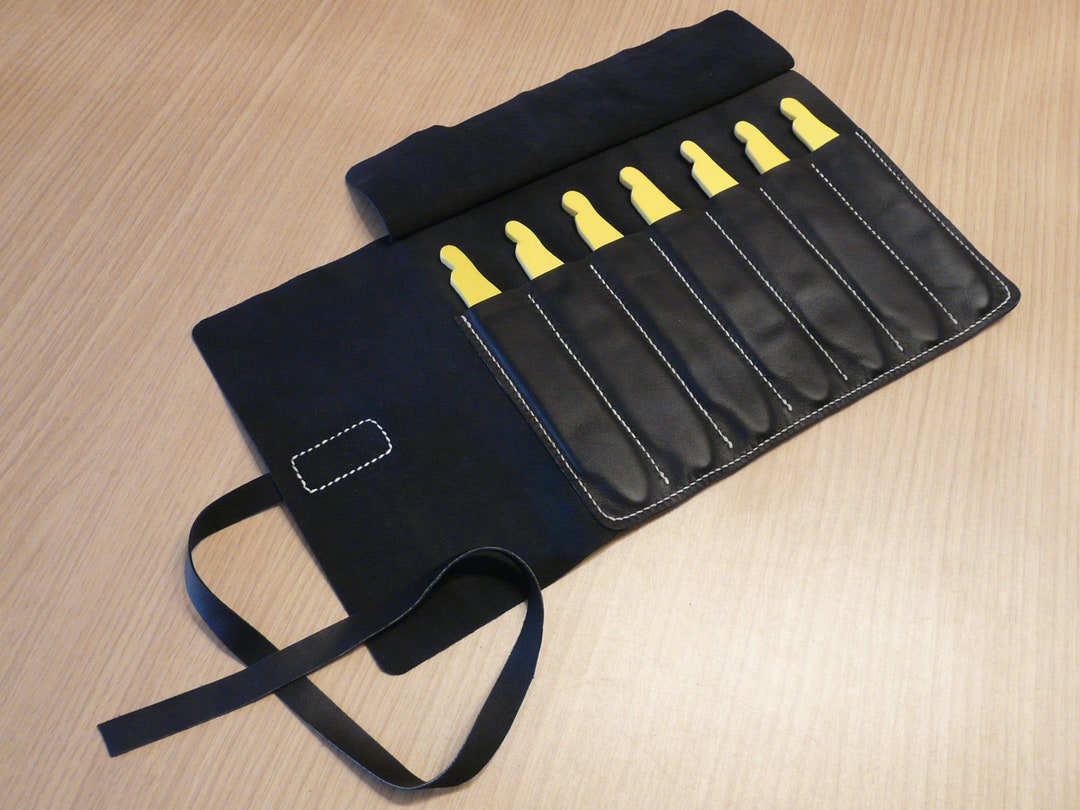 7 Straight Razors Leather Roll - Etsy UK