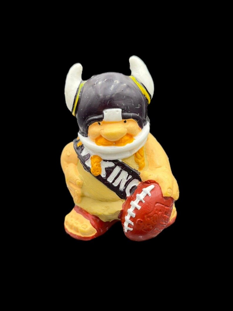 Viking NFL Huddles Minnesota Vikings PVC 2" 1983. RARE. Vintage - Etsy