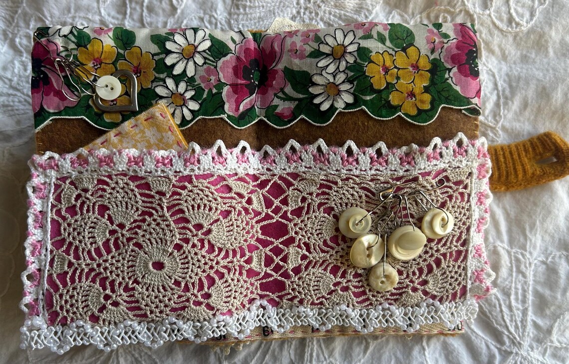 Handmade Wool Sweater Needle Book: Vintage Autumn Days - Etsy
