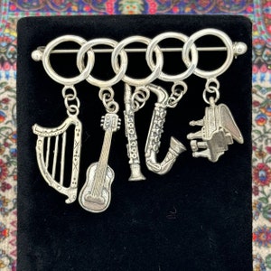 Vintage Musical Instrument Charm Brooch / Pin - Piano, Guitar, Harp ...