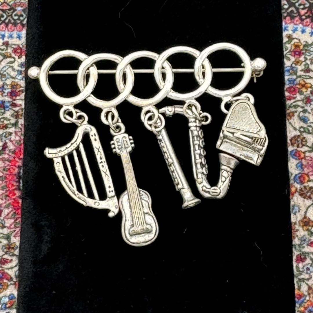 Vintage Musical Instrument Charm Brooch / Pin - Piano, Guitar, Harp ...