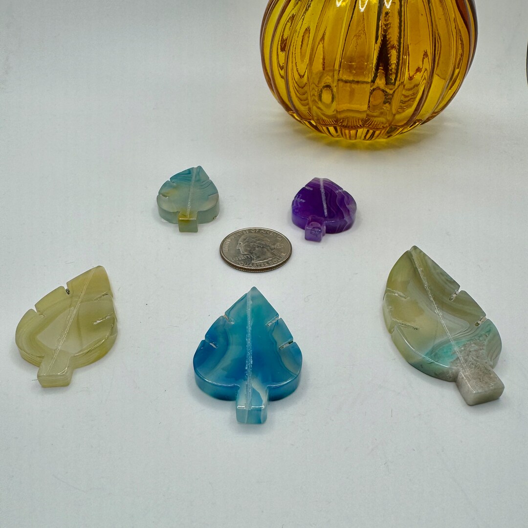 Mini Dyed Agate Leaf Carving - Great for Fall! - Etsy