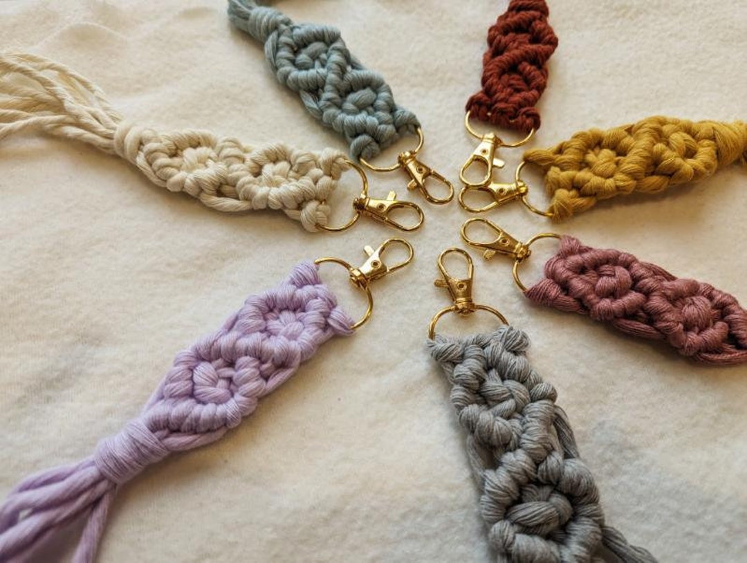 Macrame Keychain - Mermaid Tail Keychain -gift for Her - Boho Party ...