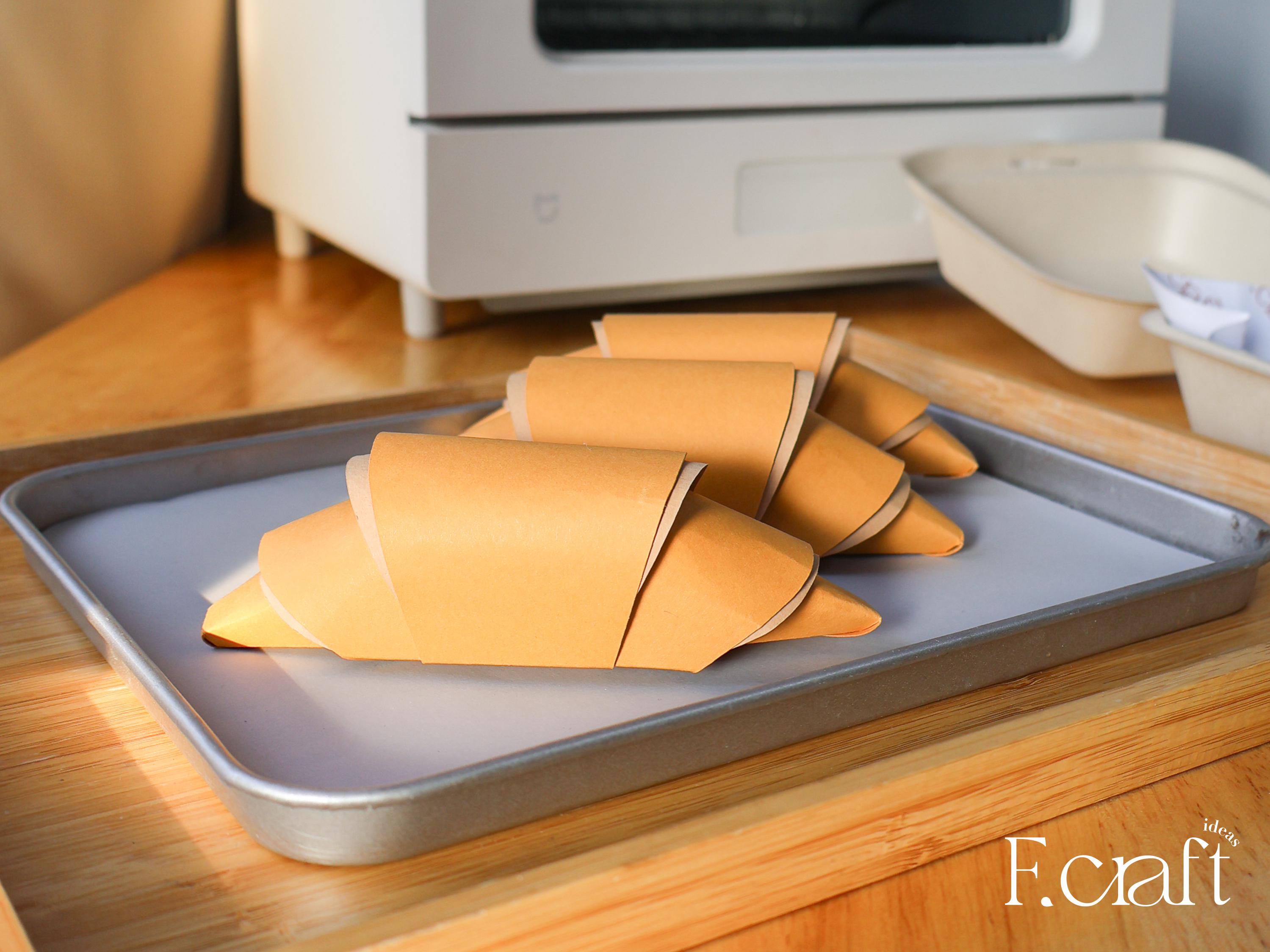 DIY Papercraft Croissant, Croissant Papercraft, Croissant 3D Paper ...