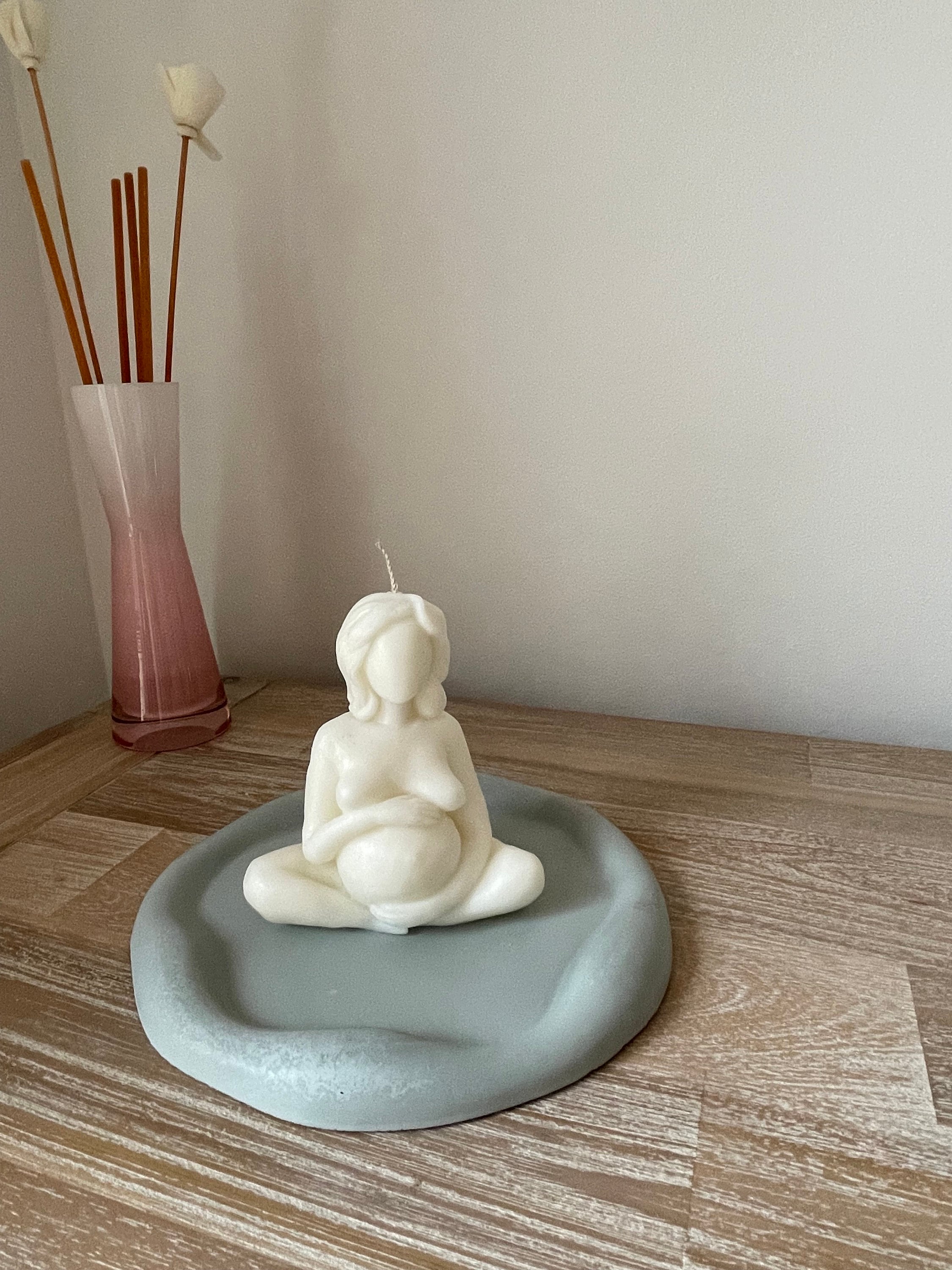 Hand-poured Mama-to-be Candle – Pregnant Woman Candle, Unique Maternity ...