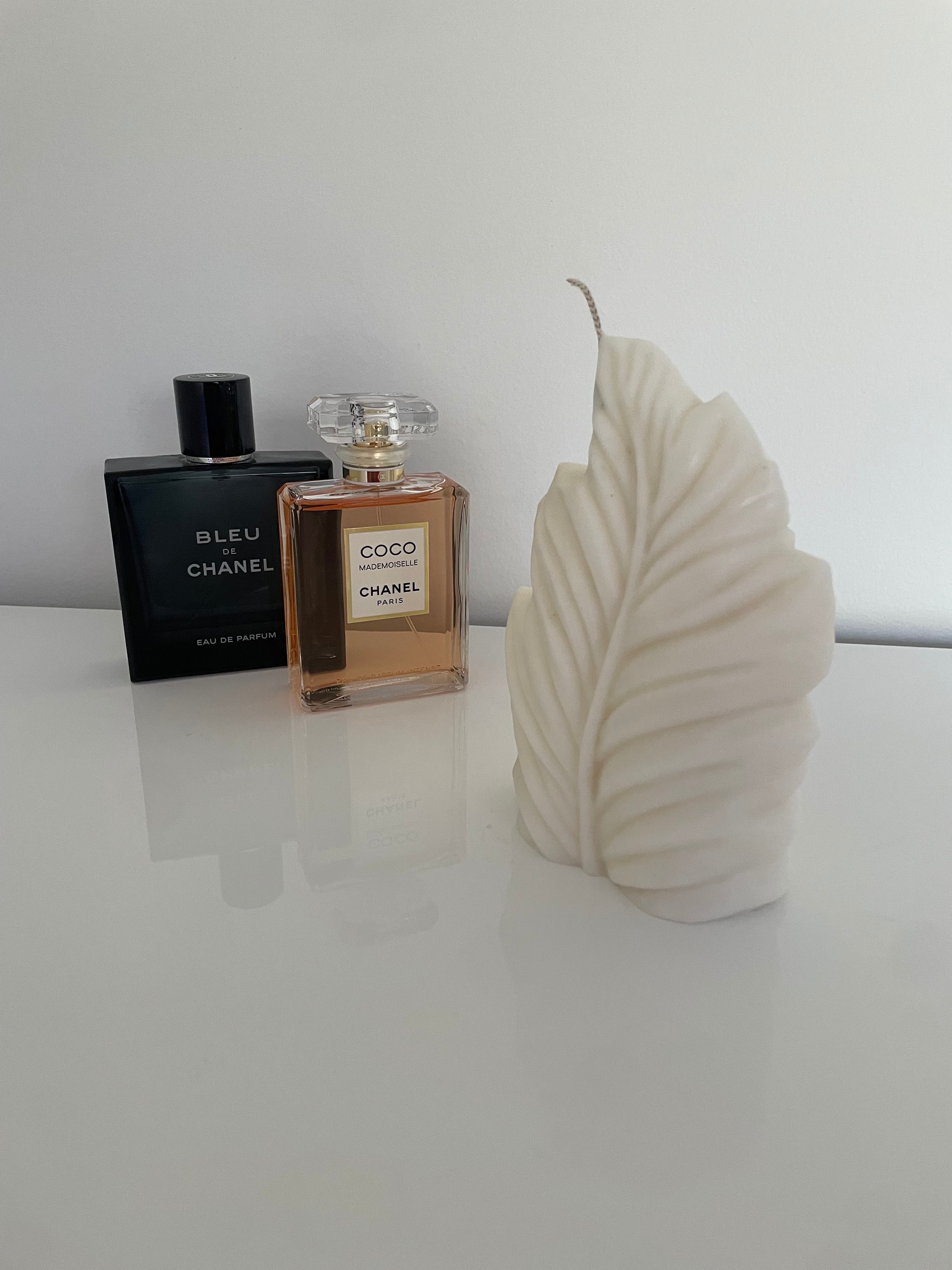 Large Leaf Candle – Nature-inspired Candle, Botanical Decor, Unique ...