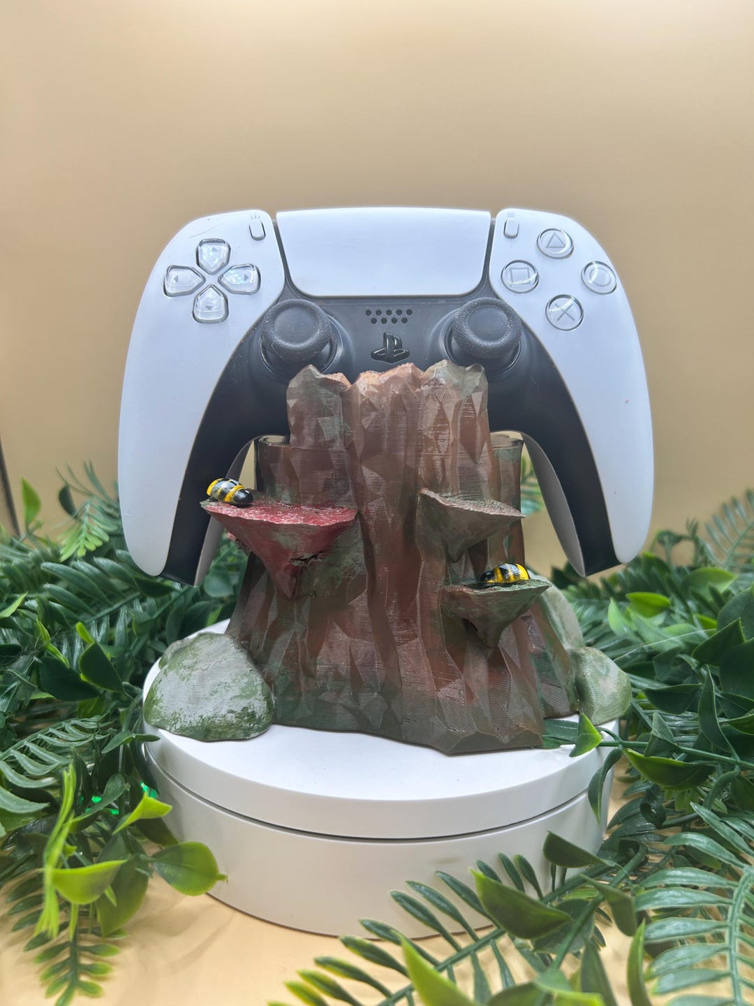 Tree Stump Controller Holder, Console Controller Holder Display ...
