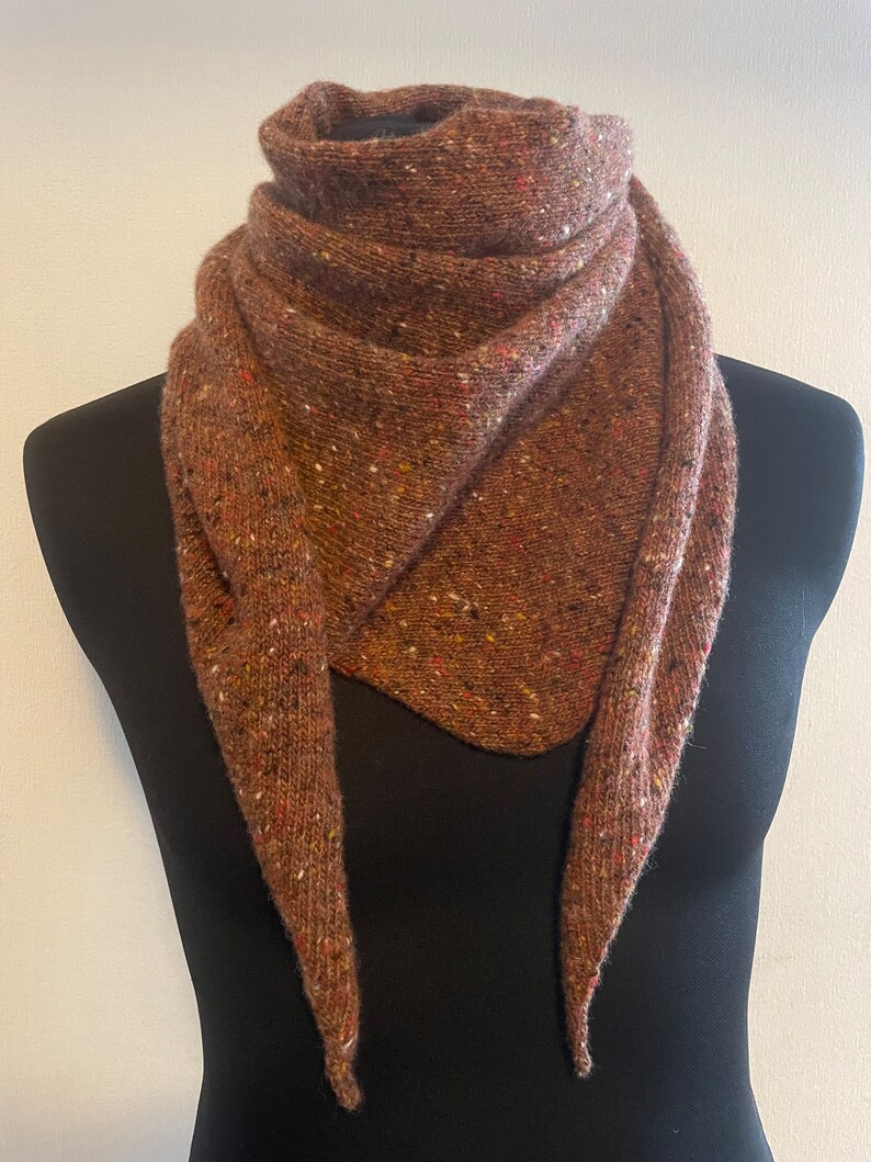 Merino Wool Triangle Scarf, Soft Brown Donegal Knit (women’s) - Etsy