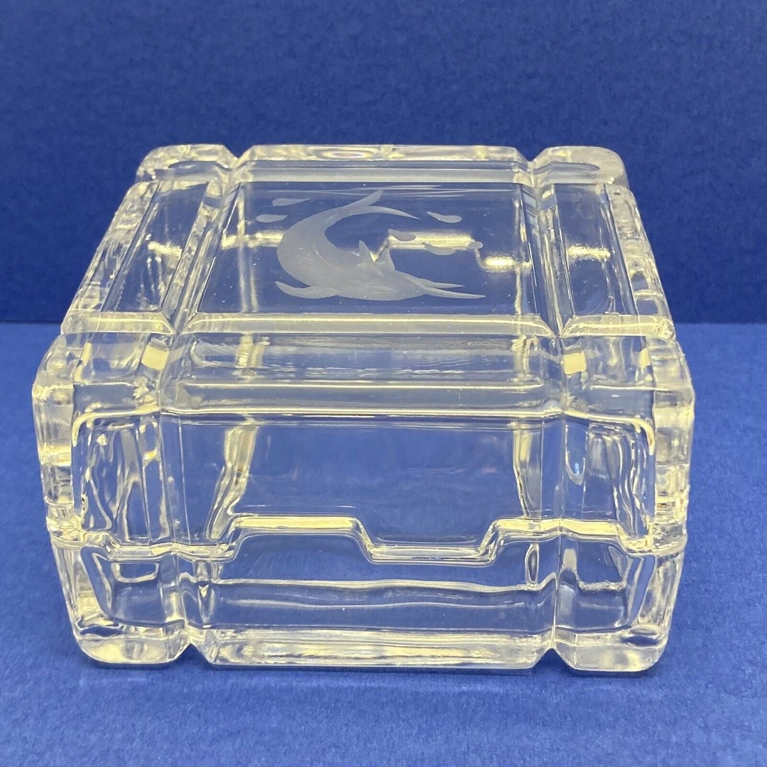 Vintage Etched Dolphin Clear Lead Crystal Jewelry/ Trinket Box ...