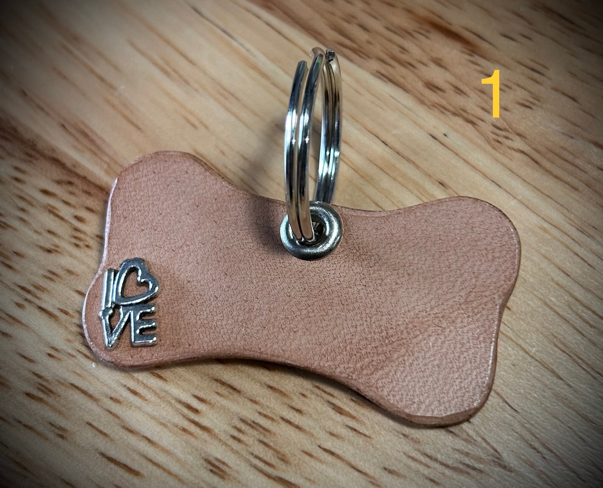 Pet ID Tags Leather Pet ID Tags, Pet Name Tags for Dogs Cats Pets ...