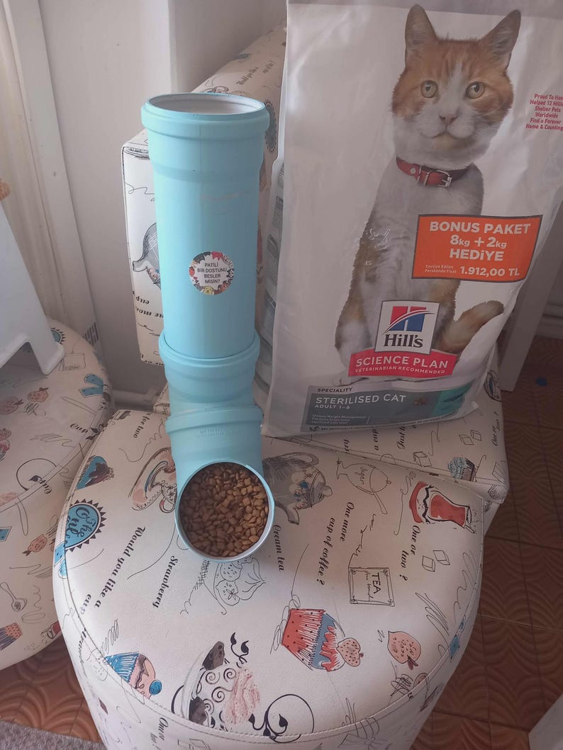 Help Feed Stray Animals – Smart Outdoor Feeder for Hungry Cats & Dogs ...