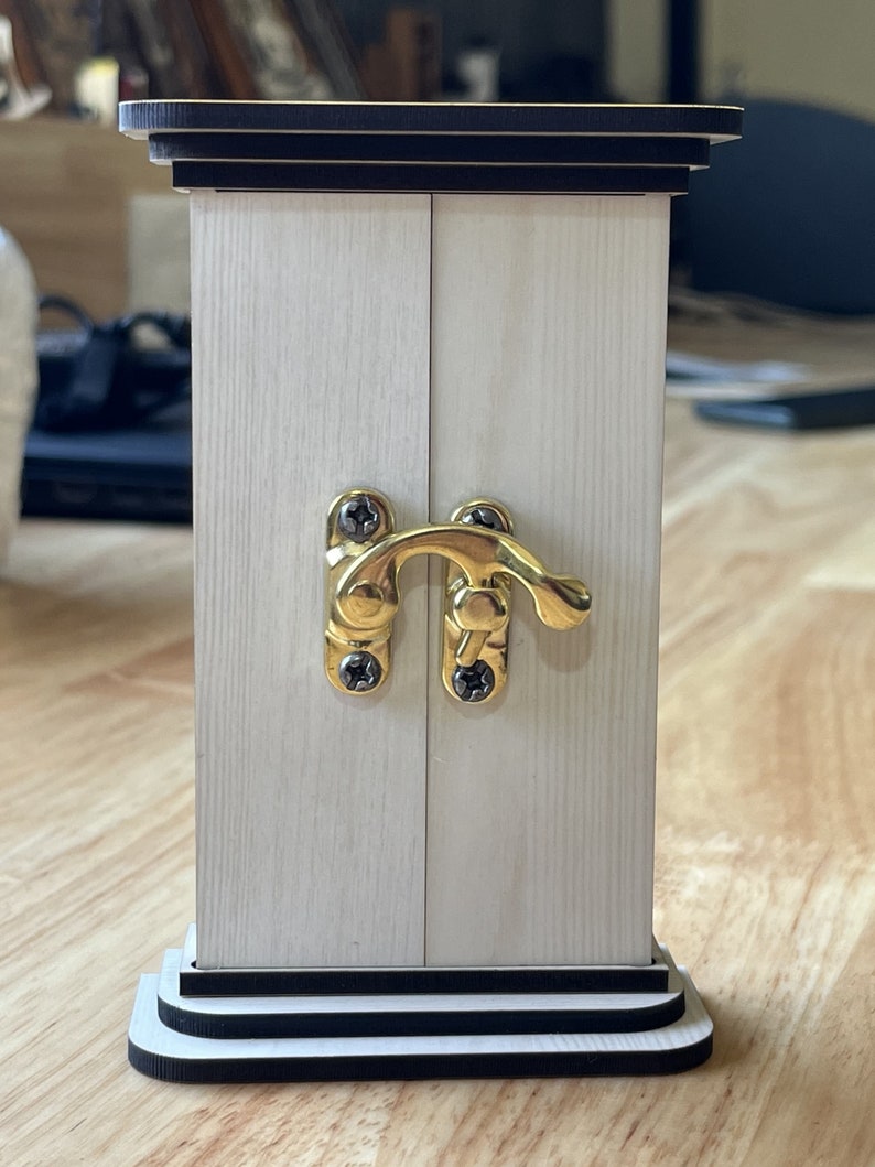 Butsudan portatile in legno bianco con Gohonzon – Mini altare buddista ...