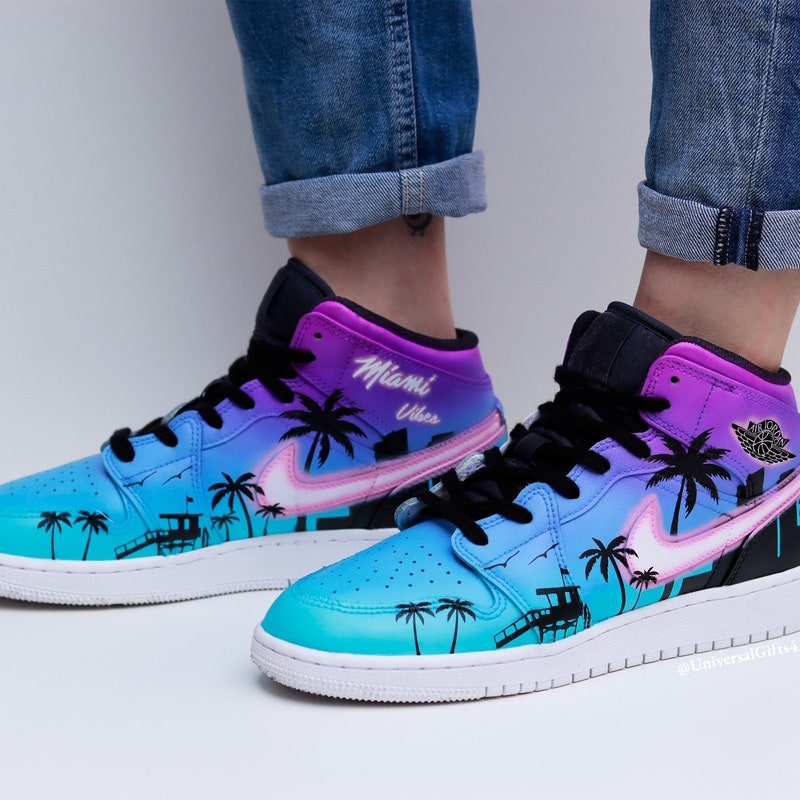 Air Jordan 1 Custom - Etsy