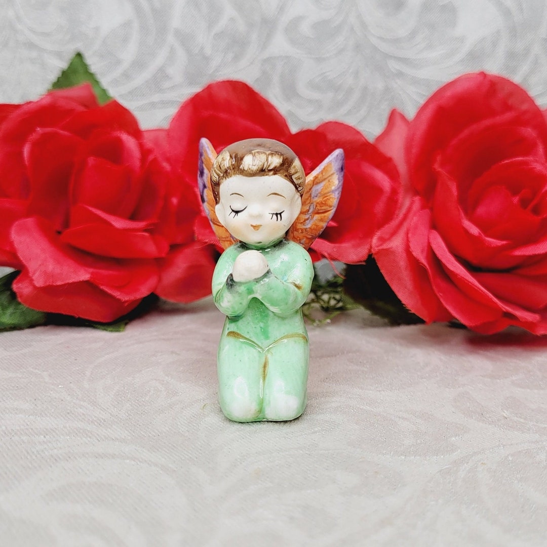 Vintage Praying Angel Figurine. Made in Japan. Goebel Style Praying ...
