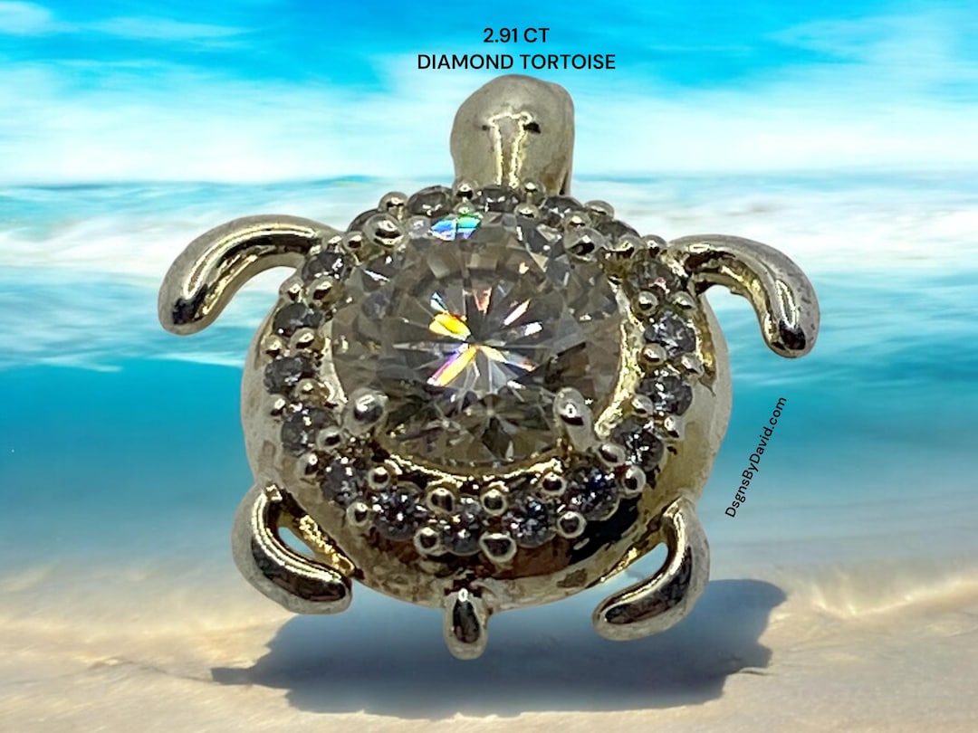 DIAMOND TORTOISE Halo Solitaire Necklace - Etsy