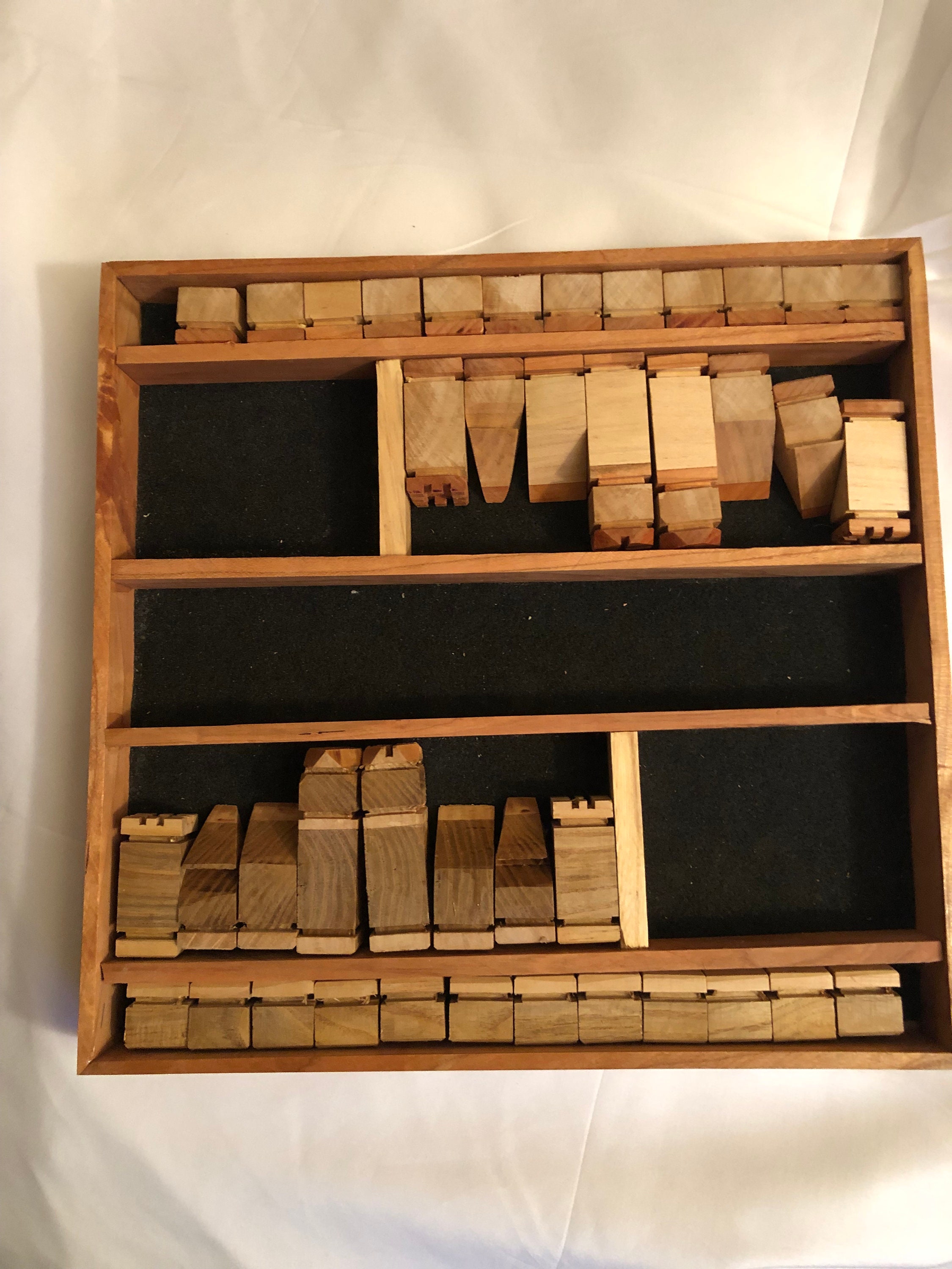 Chess/checker Set: Wooden Minimalistic - Etsy