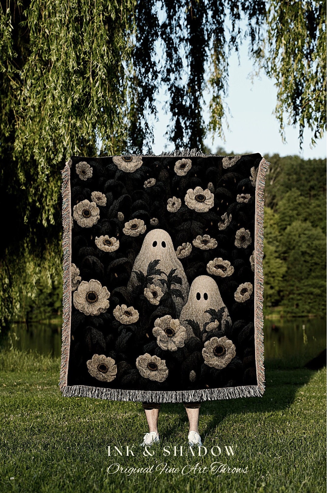 Dark Floral Ghost Tapestry Floral Room Decor Vintage Ghost Funny ...