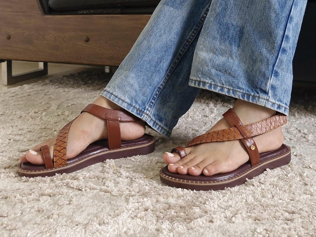 Handmade Brown Leather Toe Ring Sandals for Women – Colombian Artisan ...