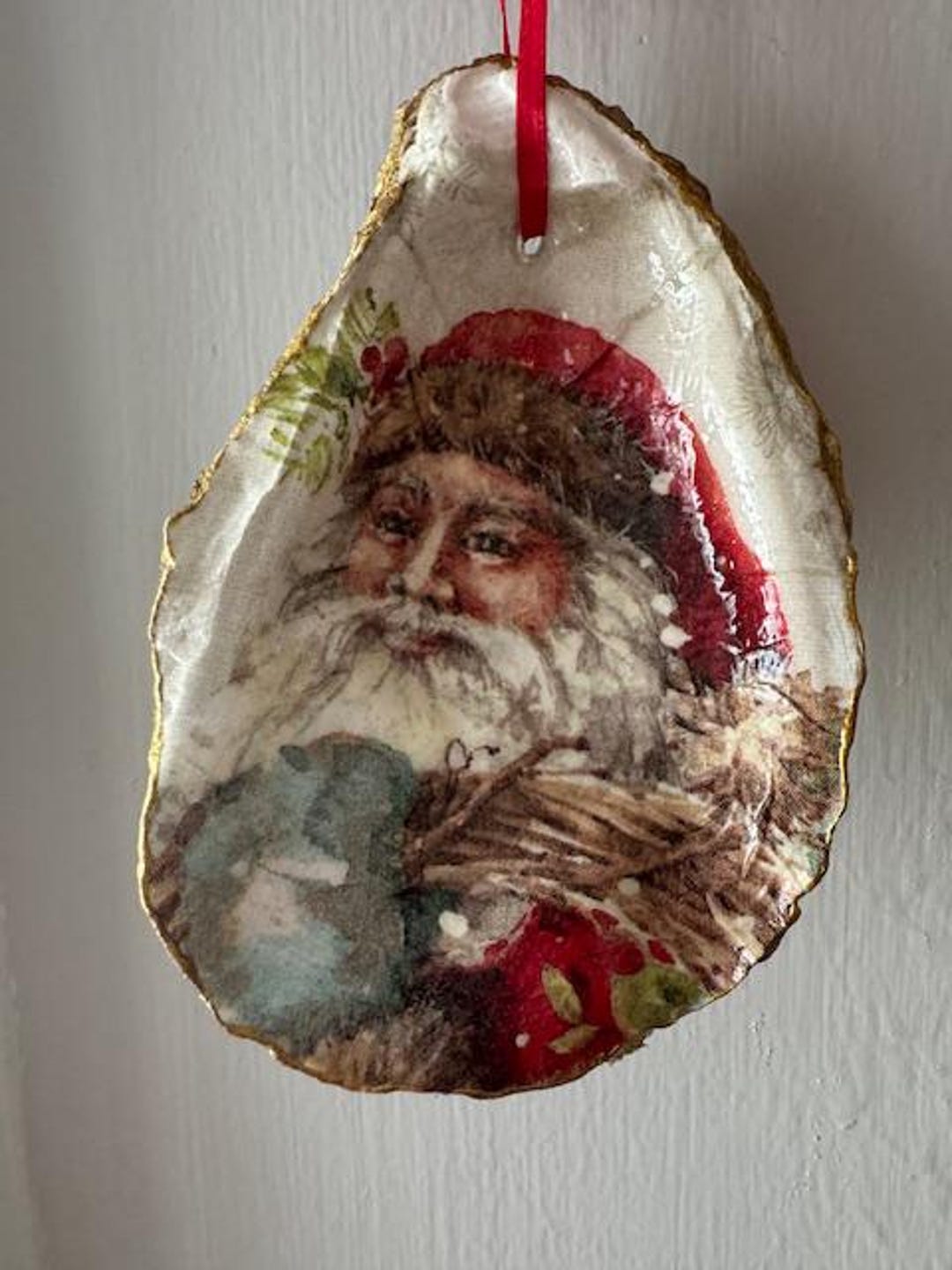 Christmas Santa Ornament Oyster Shell Decoupaged Oyster Shell Art - Etsy
