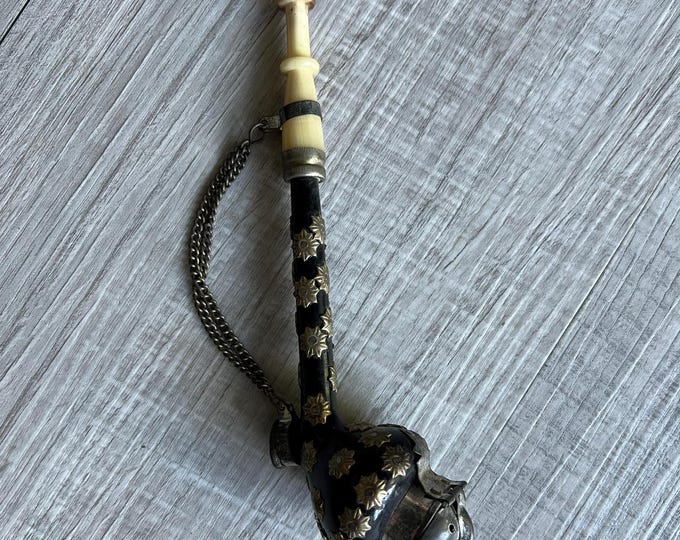 Vintage Cow Flower Swiss Pipe - Etsy