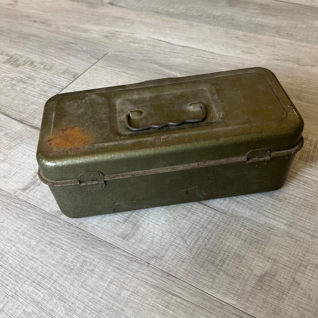 Rustic Antique Green Metal Toolbox - Etsy
