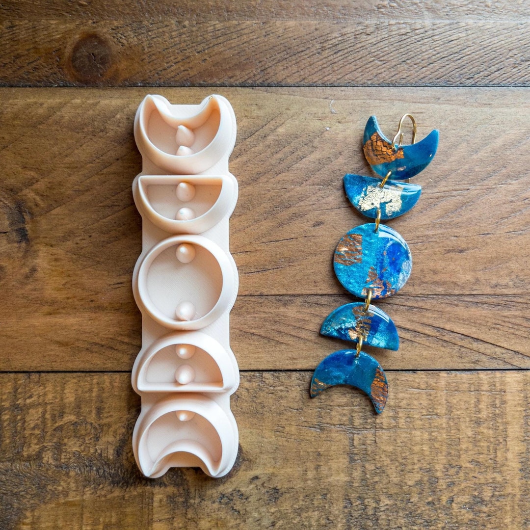 Liz Moon Phases Polymer Clay Cutter & Hole Punch | Dangle Clay Tools C ...