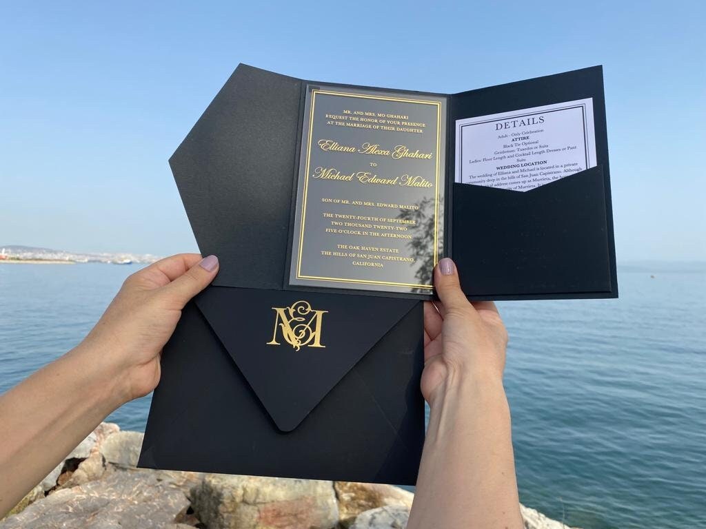 Luxury Black Soft-textured Pocket Envelope. Acrylic Wedding İnvitation ...
