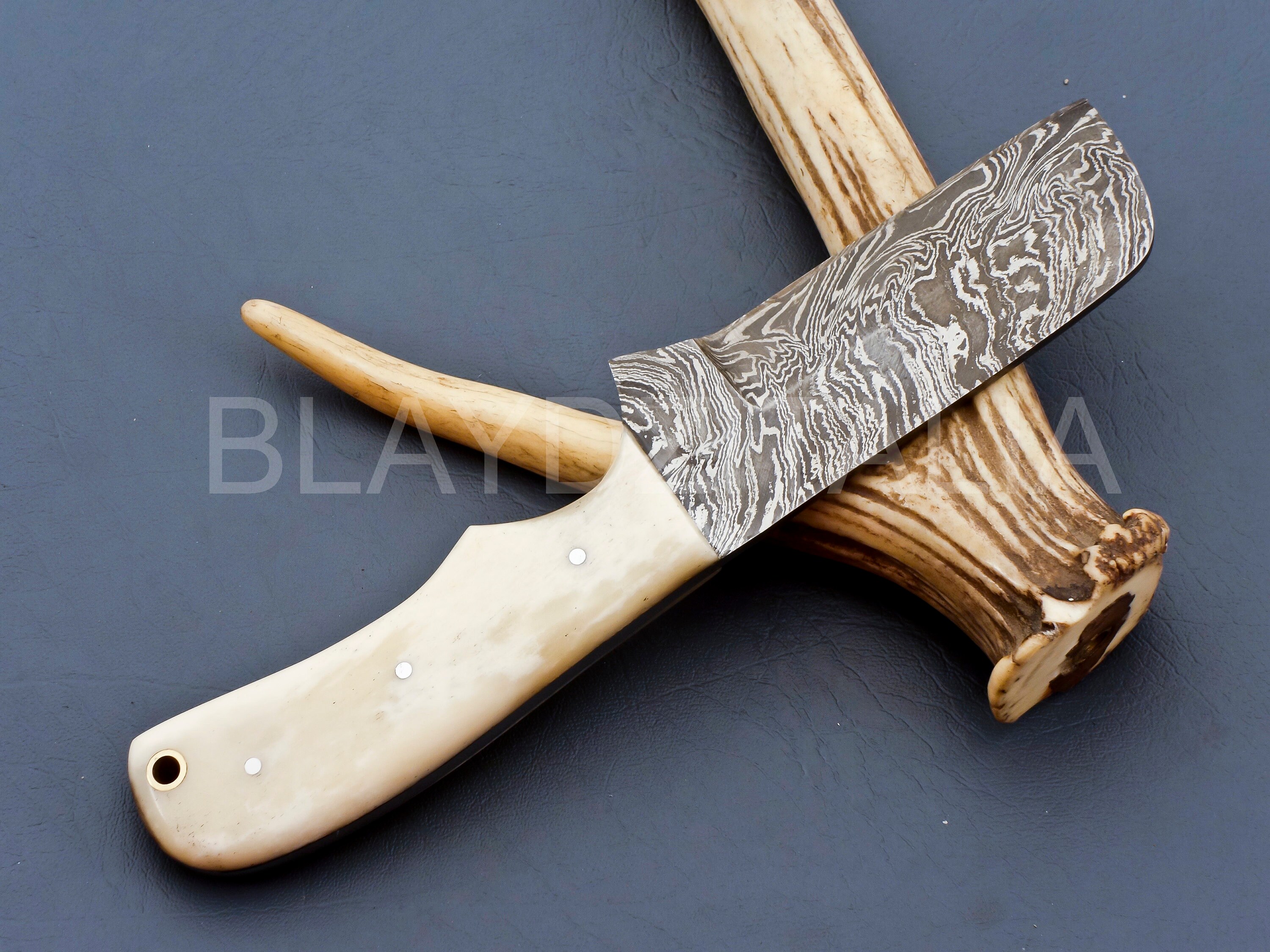 Cowboy Bull Cutter Knife With Damascus Blade and Pan Cake Leather ...