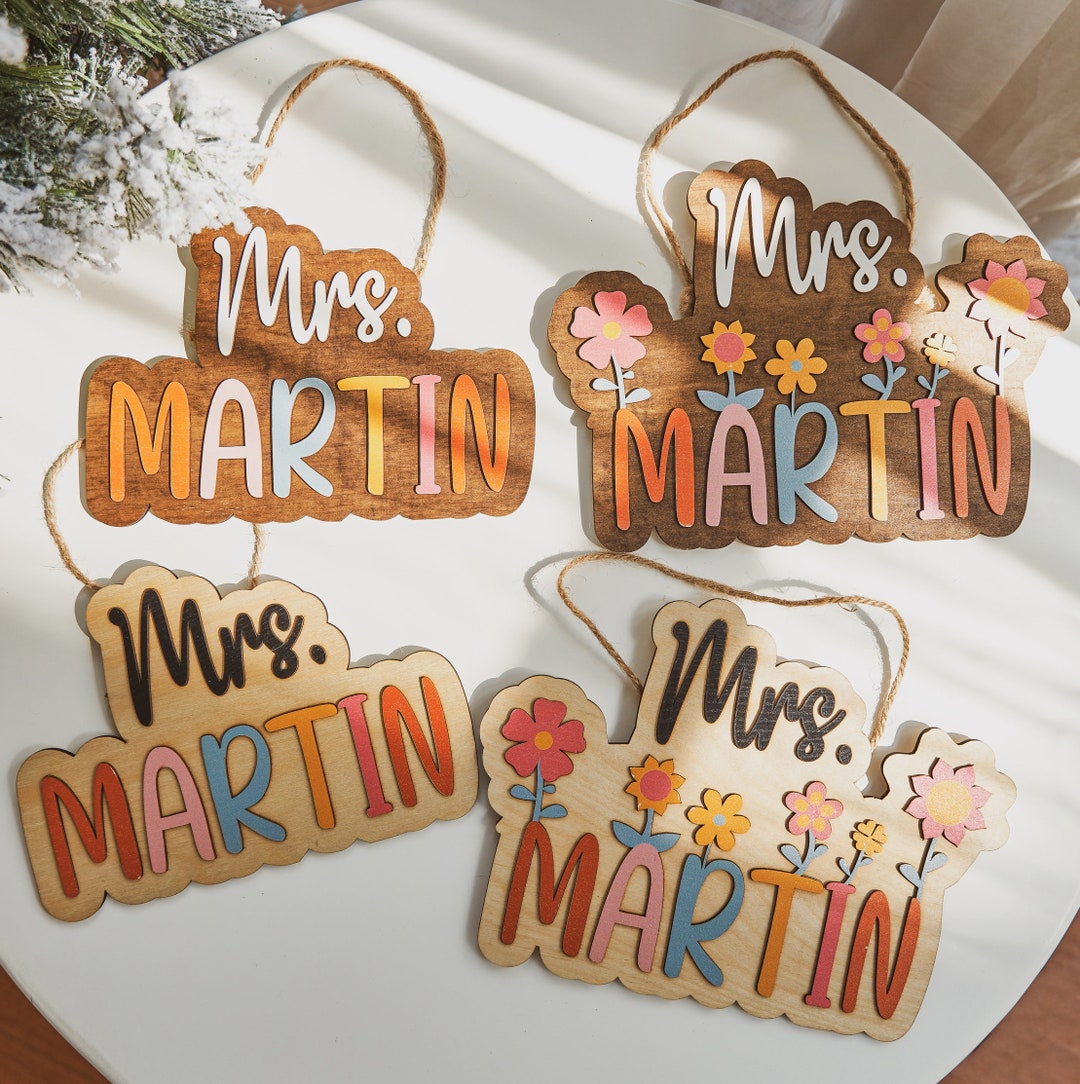 Custom Kindergarten Teacher Daisy Wooden Name Sign, Personalized Door ...