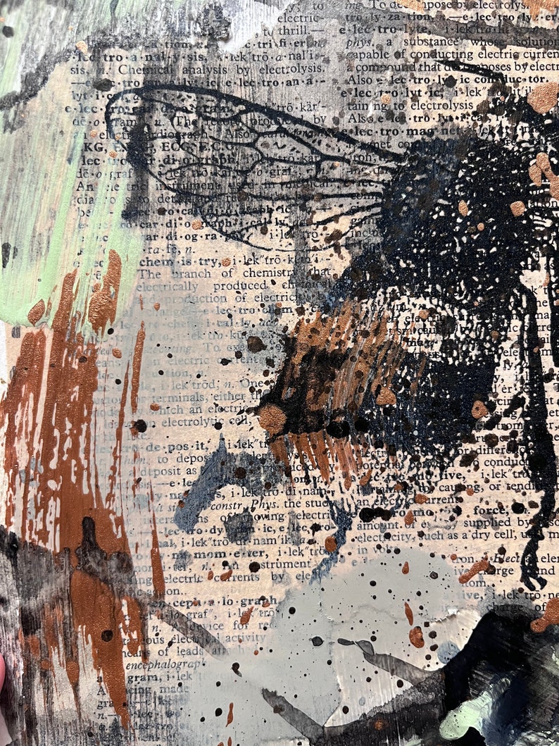 Abstract Bee Art Print - Etsy