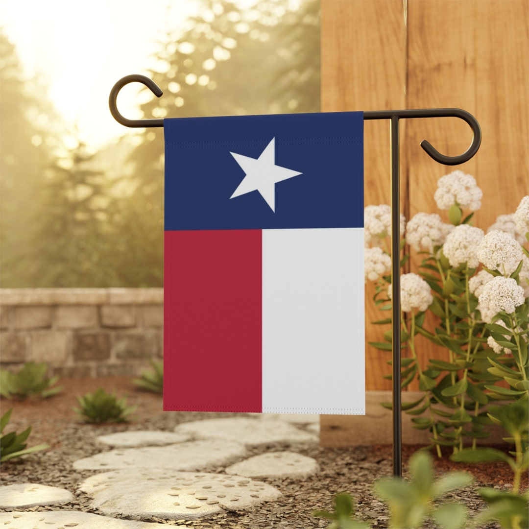 Garden & House Banner, Pole Not Included, Texas Flag Water Color Image ...
