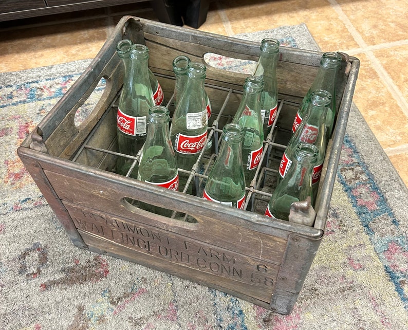 Original Wooden Soda Crate With Vintage Glass Coca-cola Bottles - Etsy