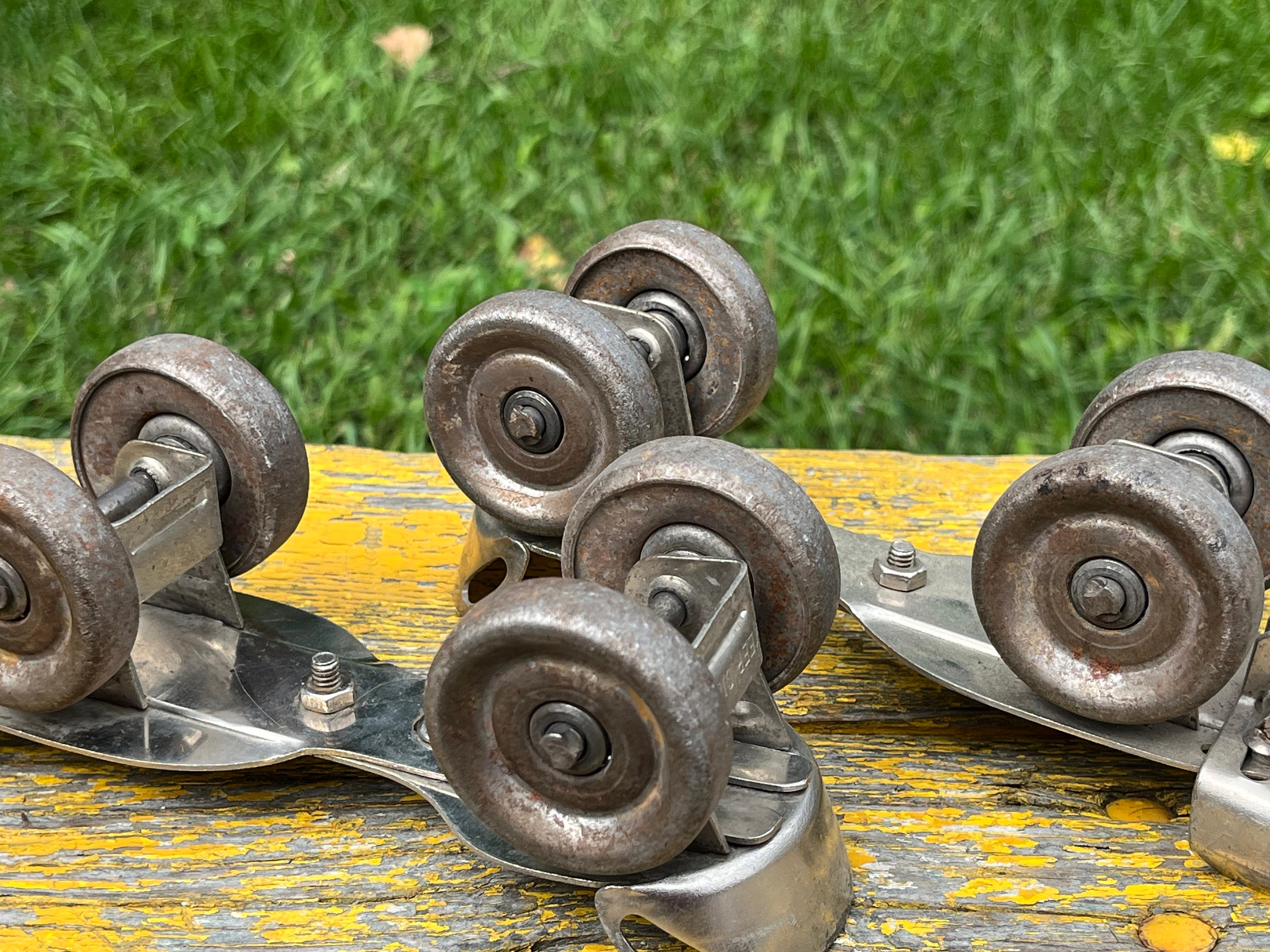 Roller Skates Metal Shoe Skates Vintage Dunnes Rocket Made in Canada ...