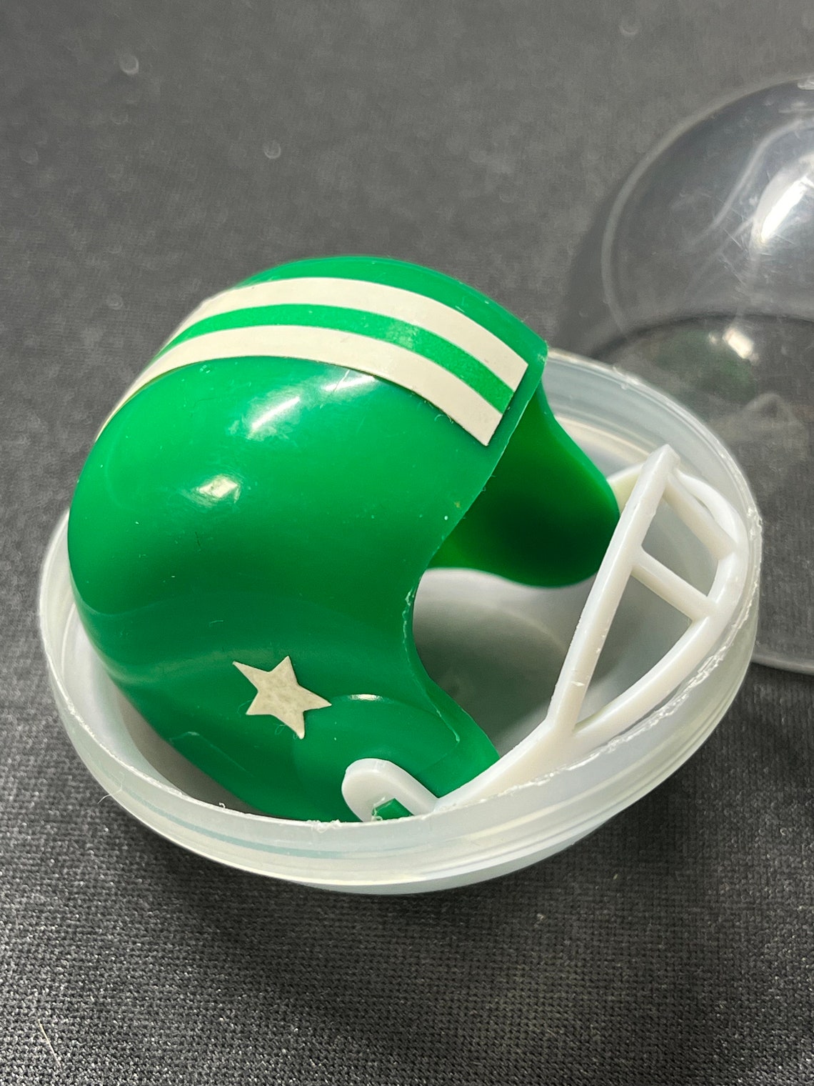 Football Helmet AA Toy Gumball Machine Vintage Collectible Sport ...
