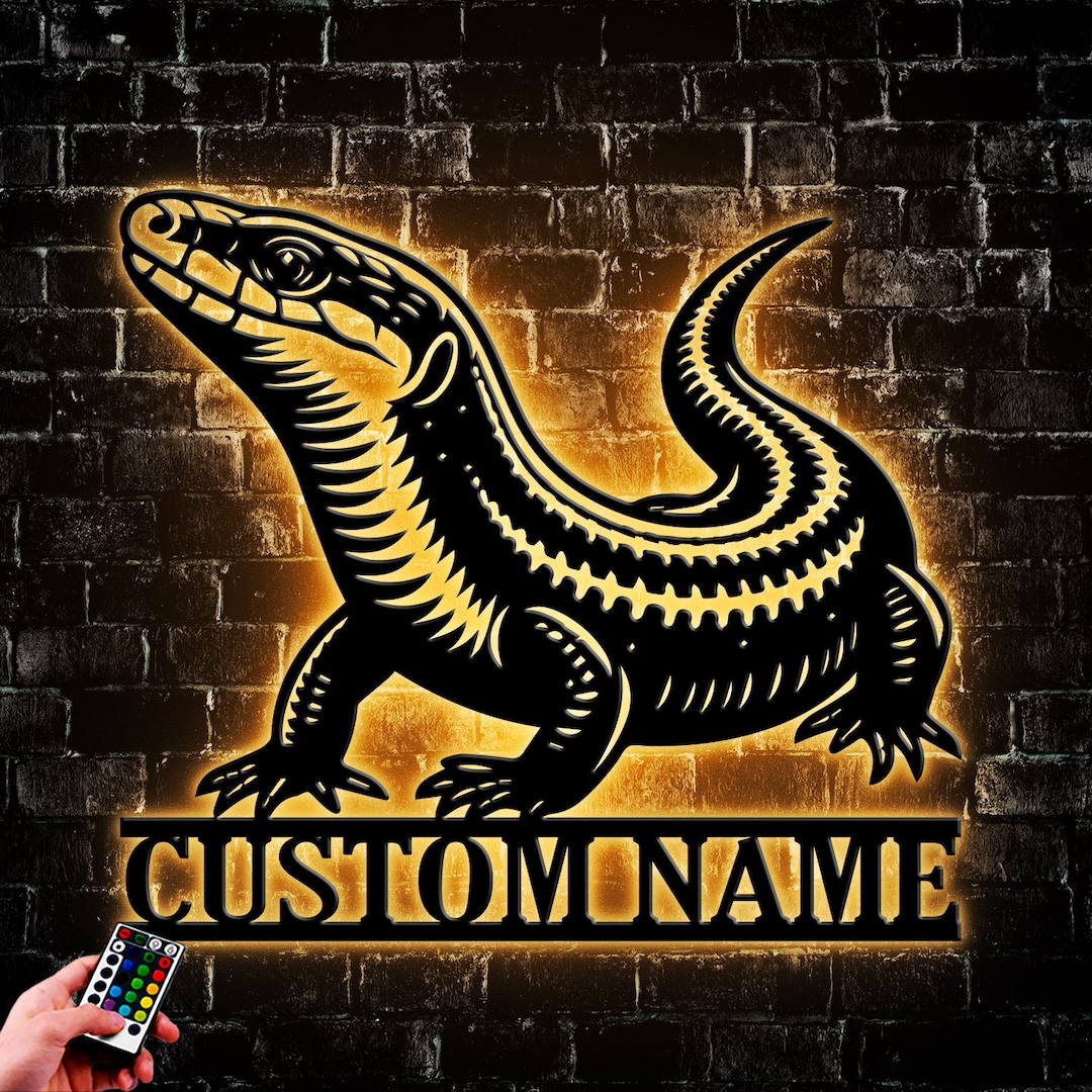 Custom Skink Animal Metal Wall Art LED Light, Personalized Reptile ...