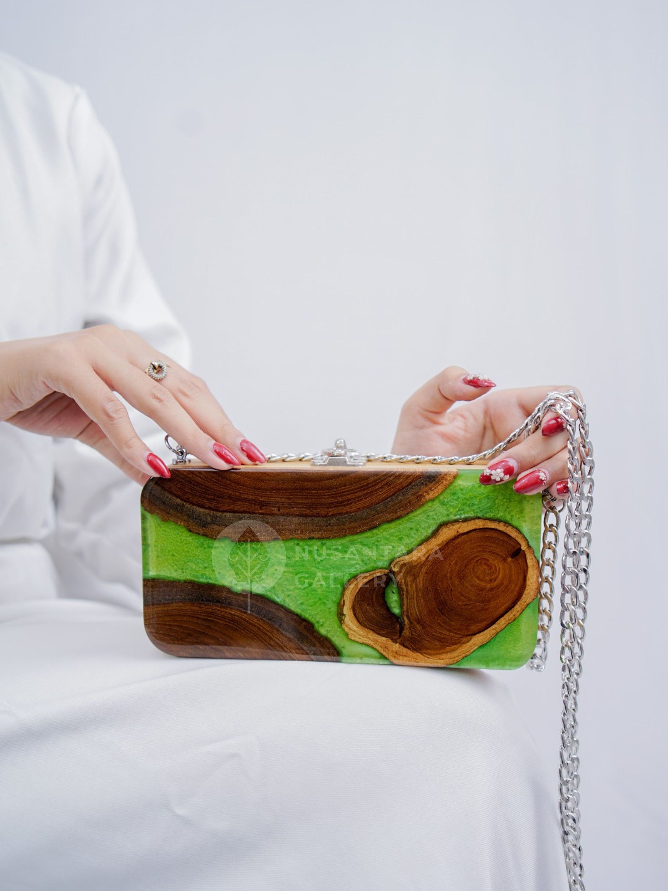 Nusantara Lucy Handmade Wooden Handbag, Mixed With Epoxy Resin ...