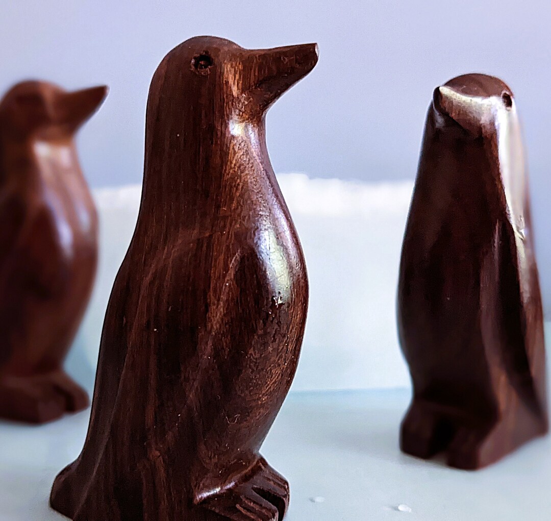 Tabletop Penguin Figurine, Wooden Emperor Penguin Carving, Handcrafted ...