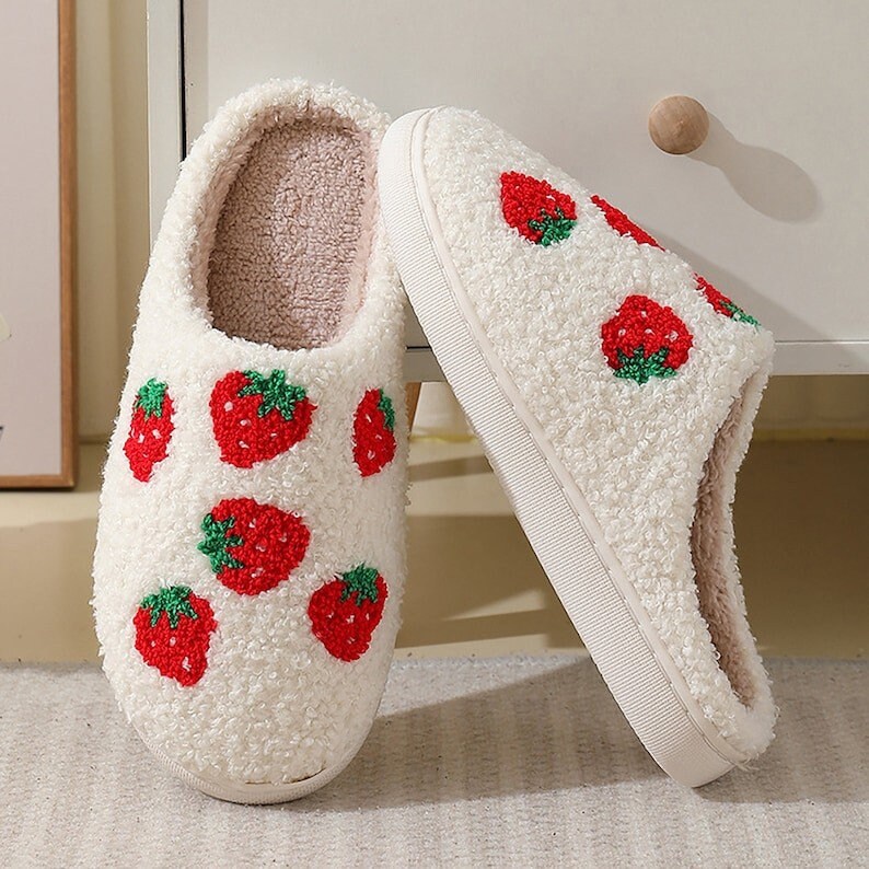 Cute Strawberry Slippers | Fluffy Gift House Slipper | Food Slippers ...